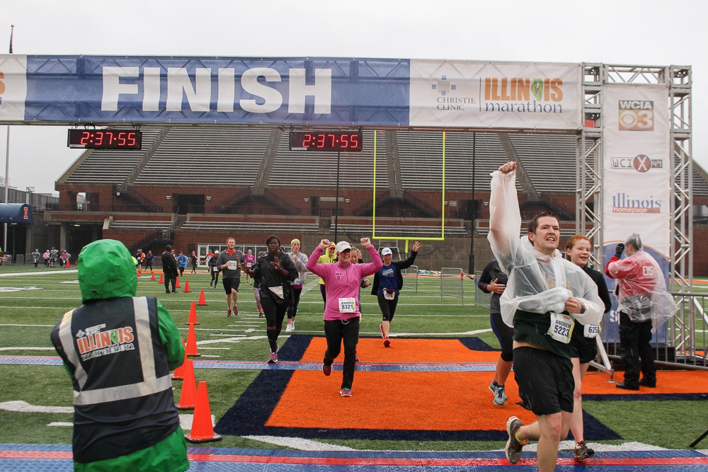 Photo Gallery: 2016 Illinois Marathon University of Illinois Alumni ...