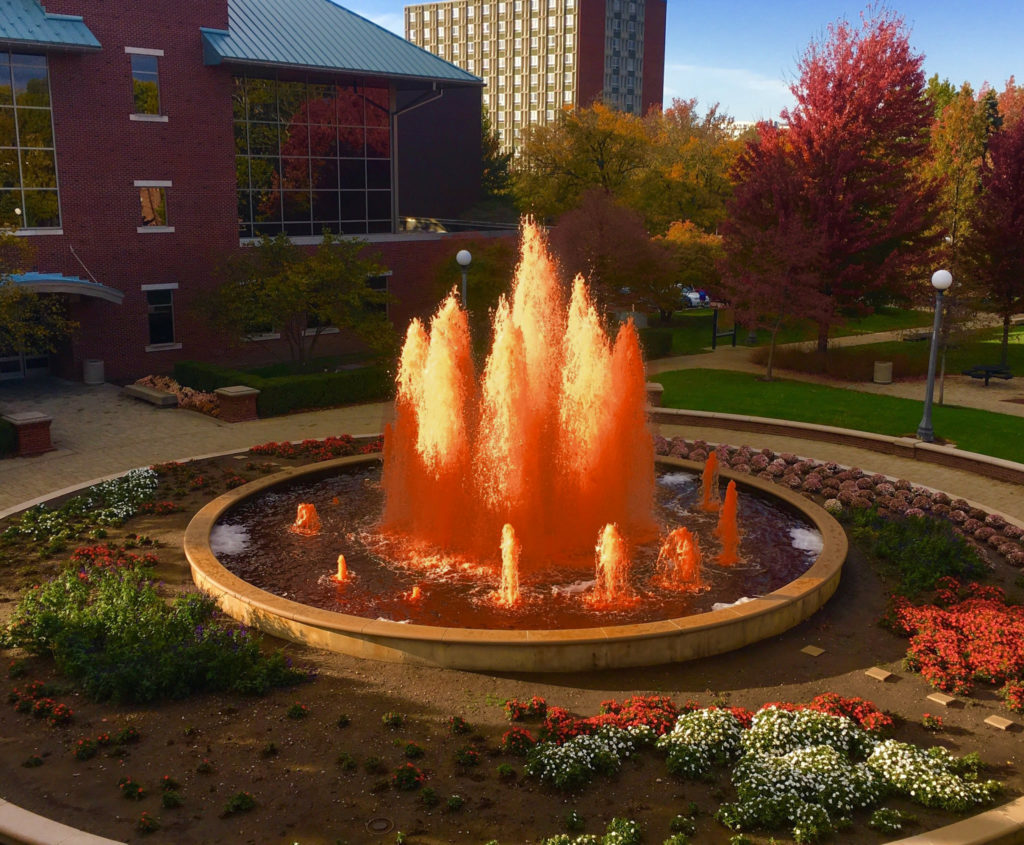 Orange Fountain 1 | University of Illinois Alumni Association