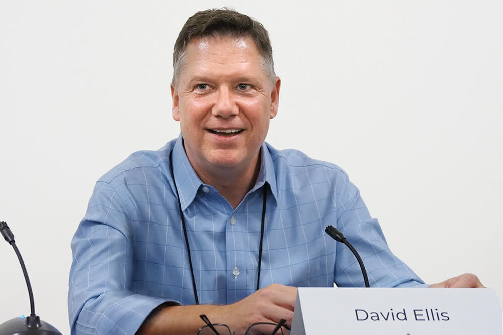 Law & Author University of Illinois Alumni Association