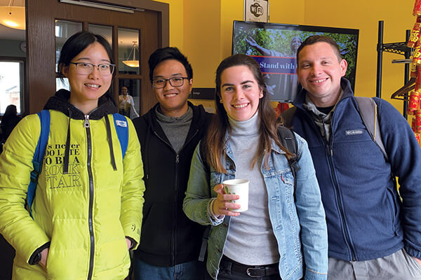 My Alma Mater: Around the GLOBE University of Illinois Alumni Association