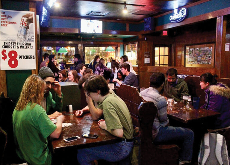 Hangouts | University of Illinois Alumni Association